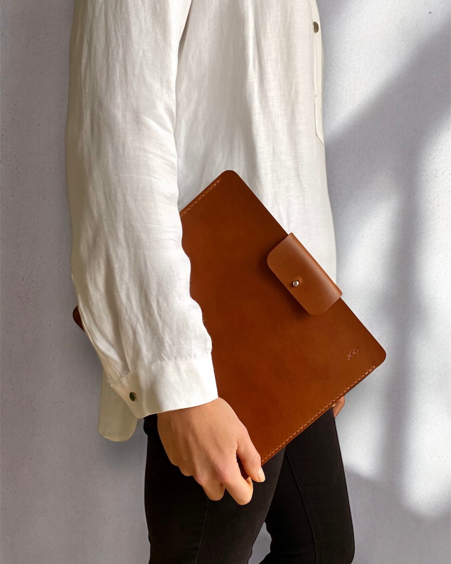 E-Book Reader, Tablet and Laptop Leather Cases – indie-me
